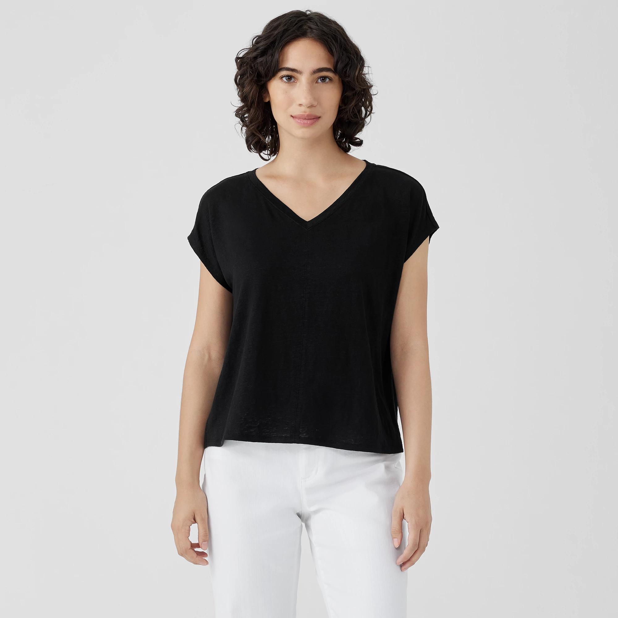 Organic Linen Jersey V-Neck Tee | EILEEN FISHER