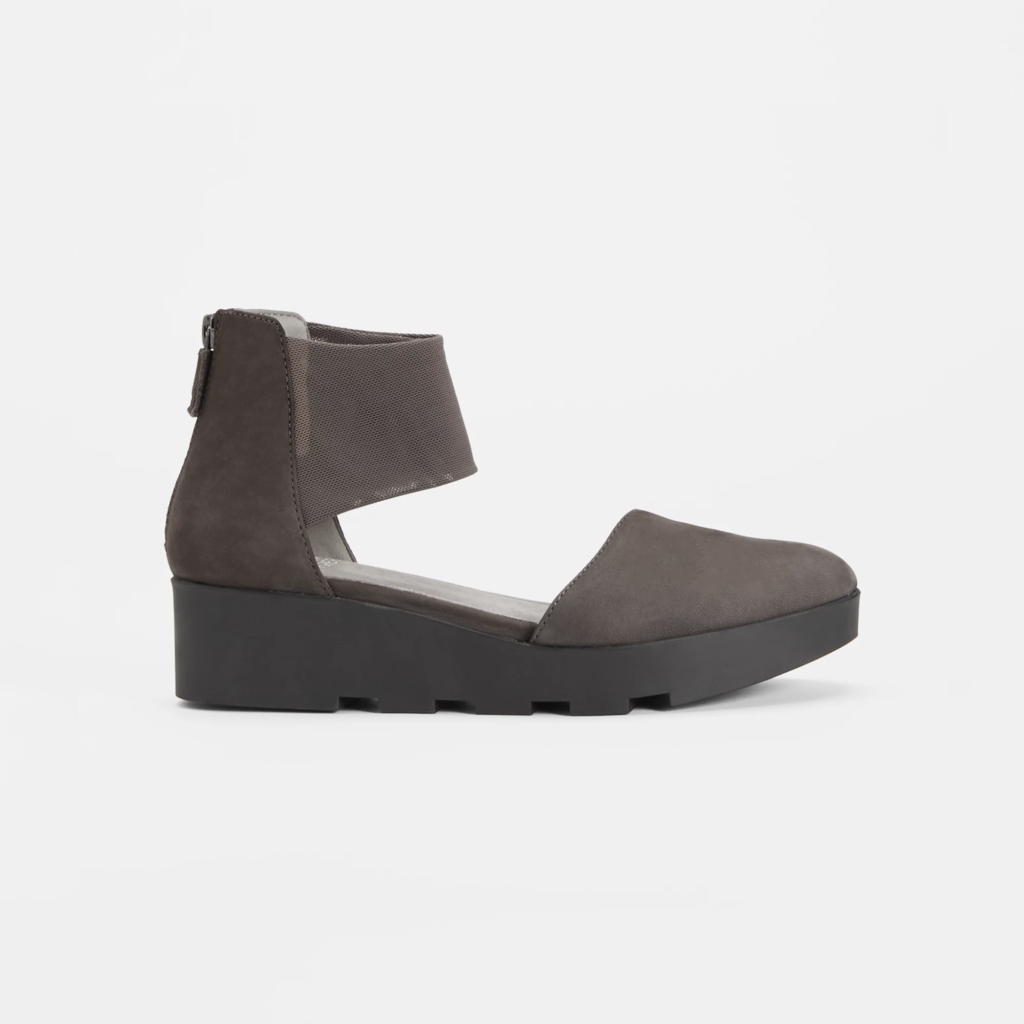 Mesh Tumbled Nubuck Wedge | EILEEN FISHER