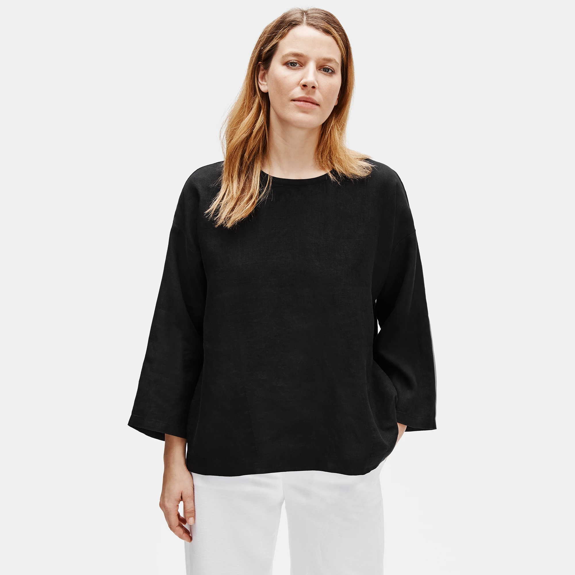 Organic Handkerchief Linen Round Neck Box-Top | EILEEN FISHER