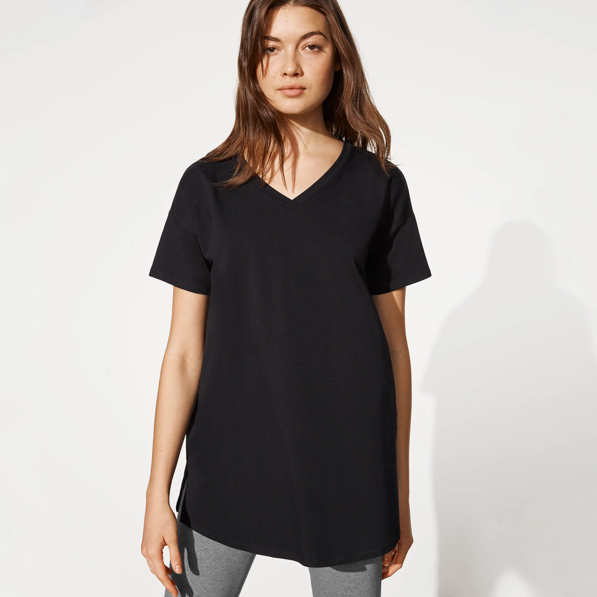 Traceable Cotton Stretch V-Neck Tunic | EILEEN FISHER