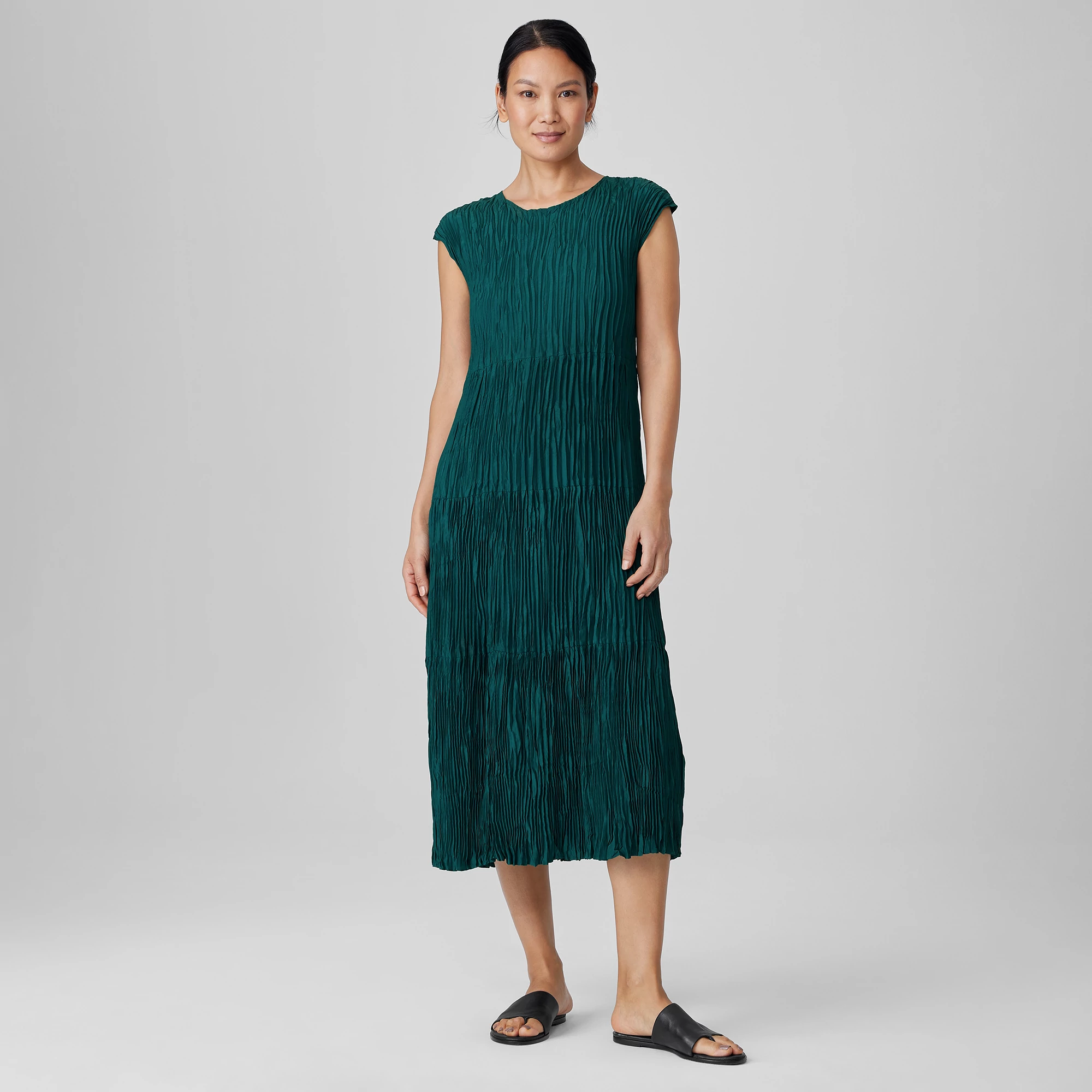 Crushed Silk Jewel Neck Tiered Dress | EILEEN FISHER